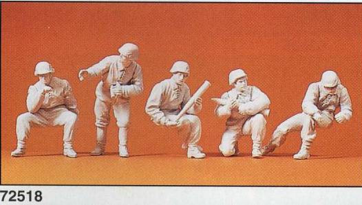 Preiser 72518 26299 Scale Military (1:72) - Former German Army WWII - Unpainted Figures -- 5-Man ...