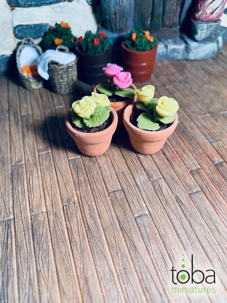 Toba Miniatures 1028 1/12 Scale Flower Pots with Flowers (3) – Alpine ...