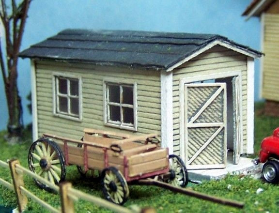 RS Laser Kits 3012 N One Car Garage - Alpine Railworks