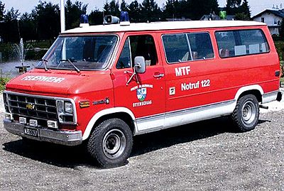 Trident Miniatures 90384 HO Scale Chevrolet Van - Emergency - Fire ...
